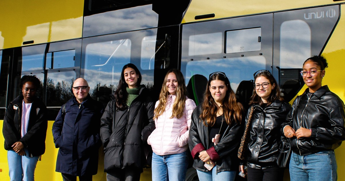 Las alumnas de 1º de ADE de la Universidad de Vigo visitan las ...