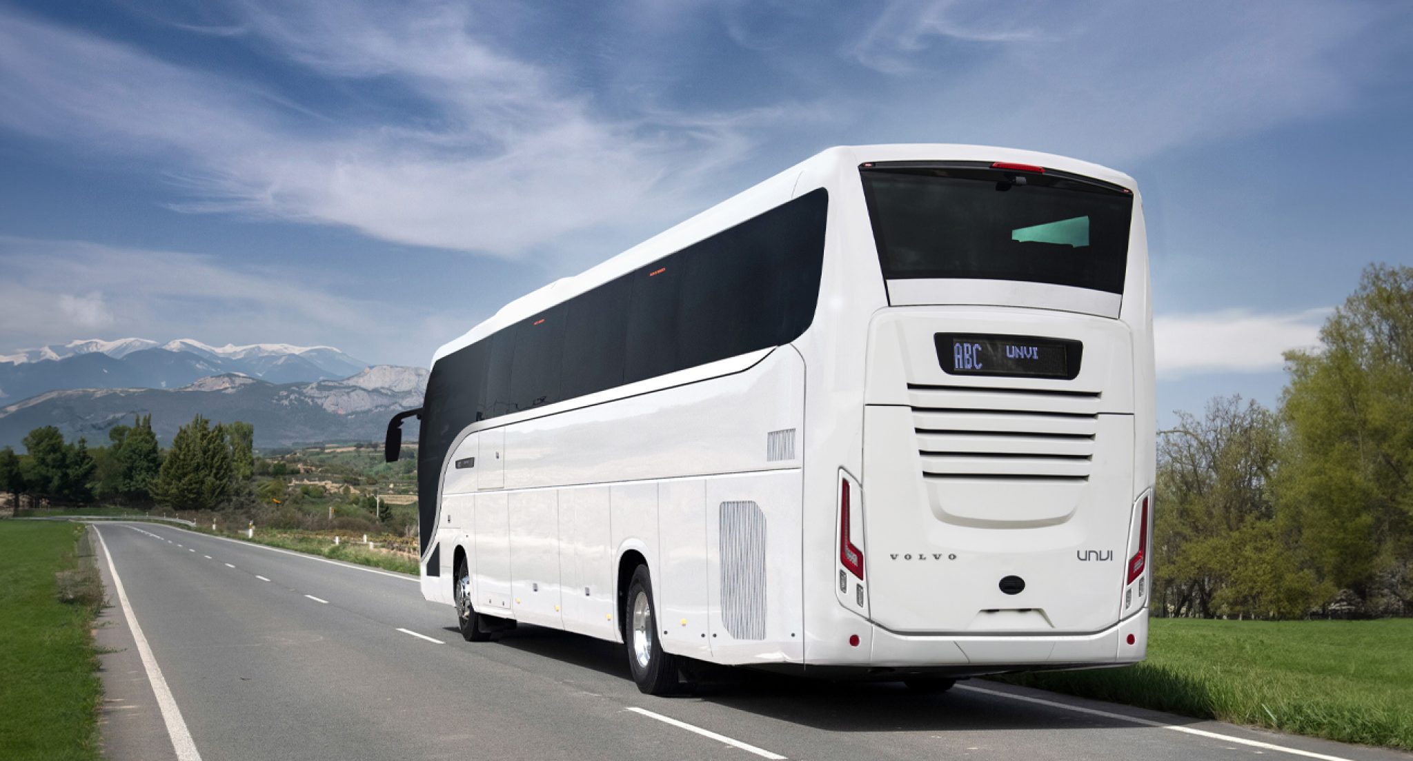Volvo Bus UK & Ireland y UNVI anuncian un nuevo autocar de lujo - Unvi